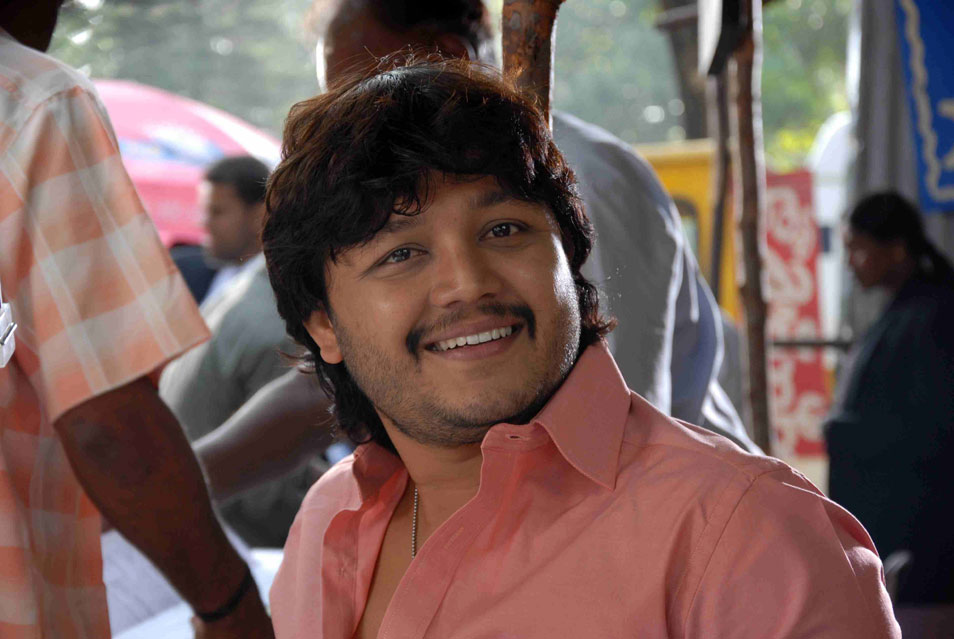 Actor Ganesh Gallery | Movieartists