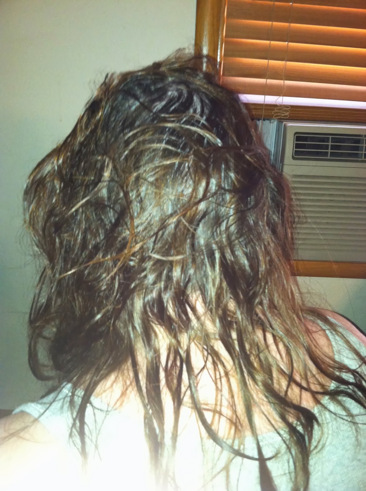 MamaBreak: Making Your Mornings Snarl Free: Knot Genie Review