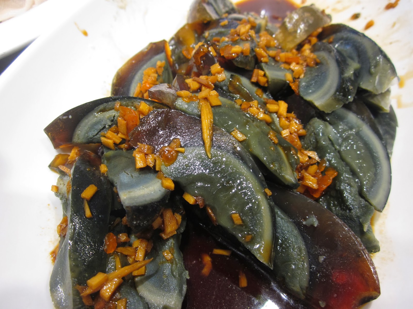 Cocinero por el mundo: Huevos milenarios, huevos centenarios o huevos ...