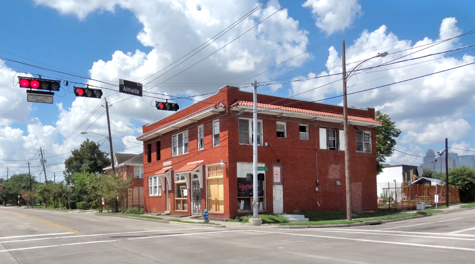 Houston in Pics: Historic Preservation and Repurposing: The Axelrad Bui