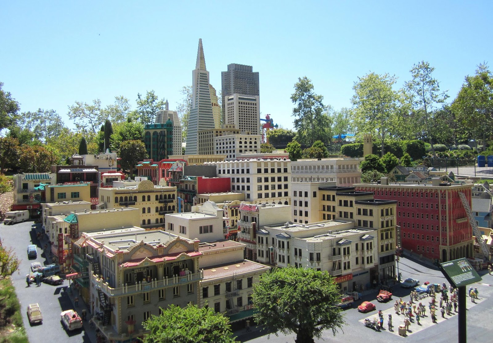 Legoland and primitive hooked rugs ~ Back to Larkrise: Primitive rug ...