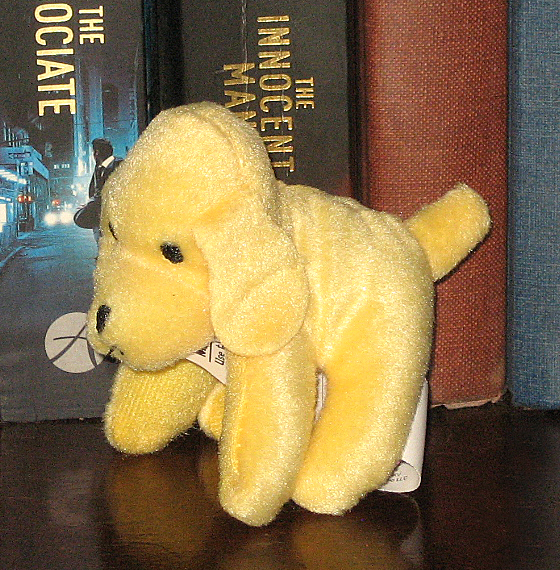 Percy's Fast Food Toy Stories : Golden Dog - Only Hearts Pets - McD