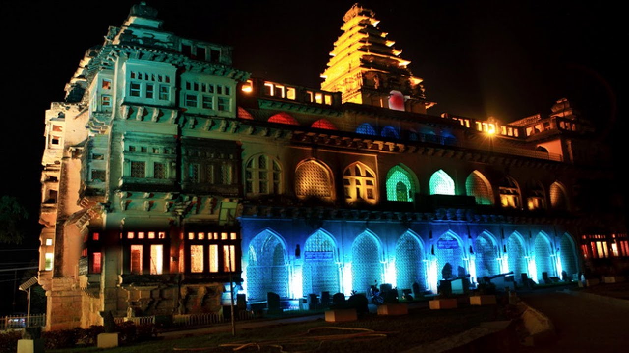 Chandragiri Fort - It Was Built On Huge Rock | TRAVEL AT A GLANCE IN INDIA