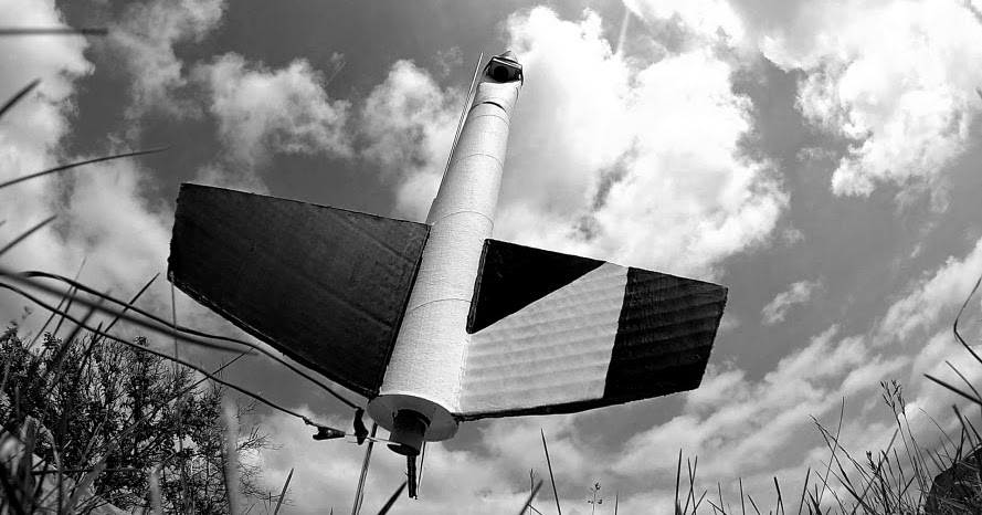 GetawayMoments: Launching A GoPro On A Model Rocket