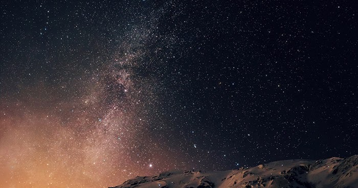 Starry Sky: Particle Flying Wallpaper Engine