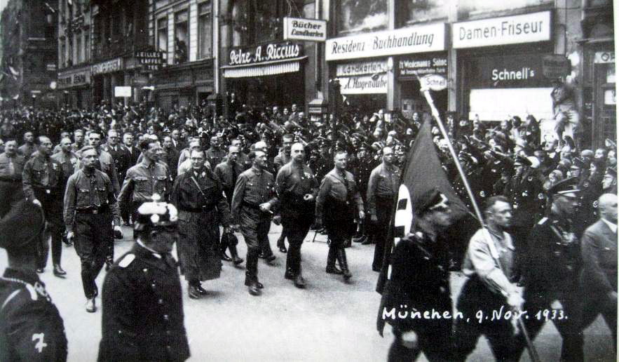 NAZI JERMAN: Peringatan Münich Putsch / Beer Hall Putsch