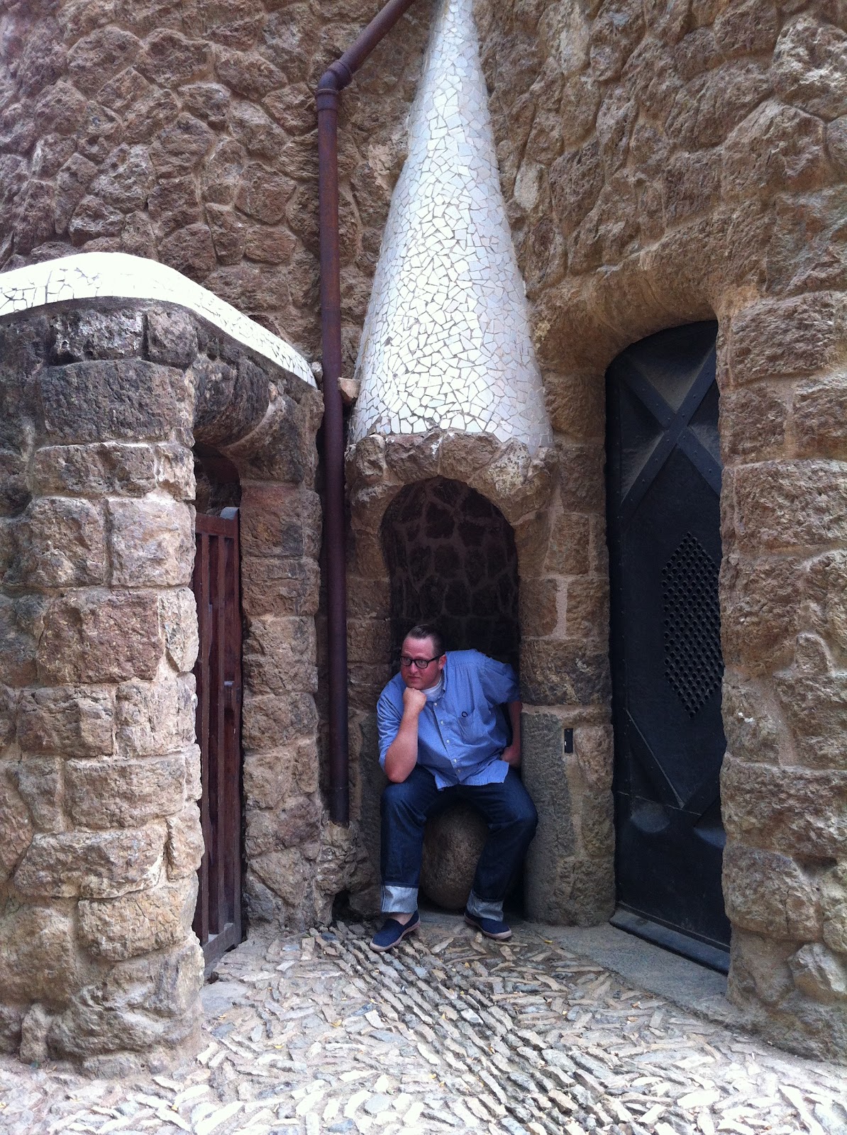 wacky tacky: Say Howdy to Gaudi!