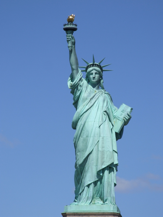 BEAUTIFUL EARTH: The statue of liberty