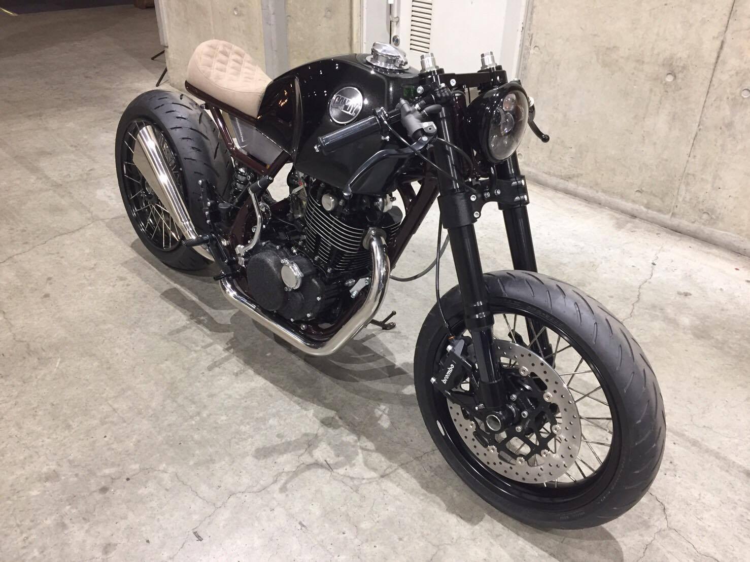 "the Absolute" Sr 400 / Candy Motorcycle Laboratory