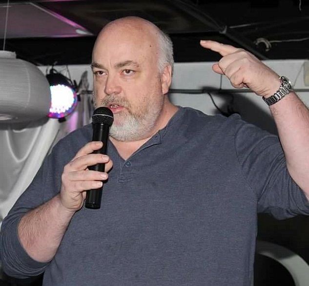 Ridiculously inconsistent trickle of consciousness: Tuesday's show: Fun ...