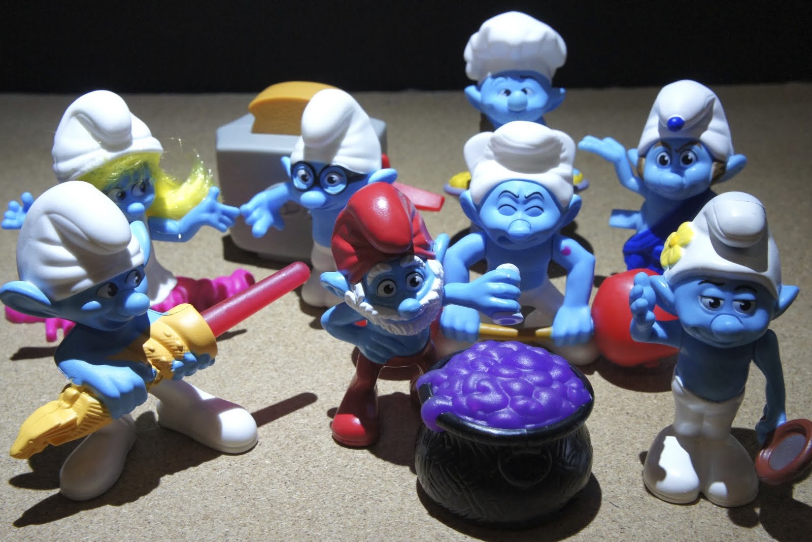 i - first person singular: The Smurfs | McDonald's Happy Meal