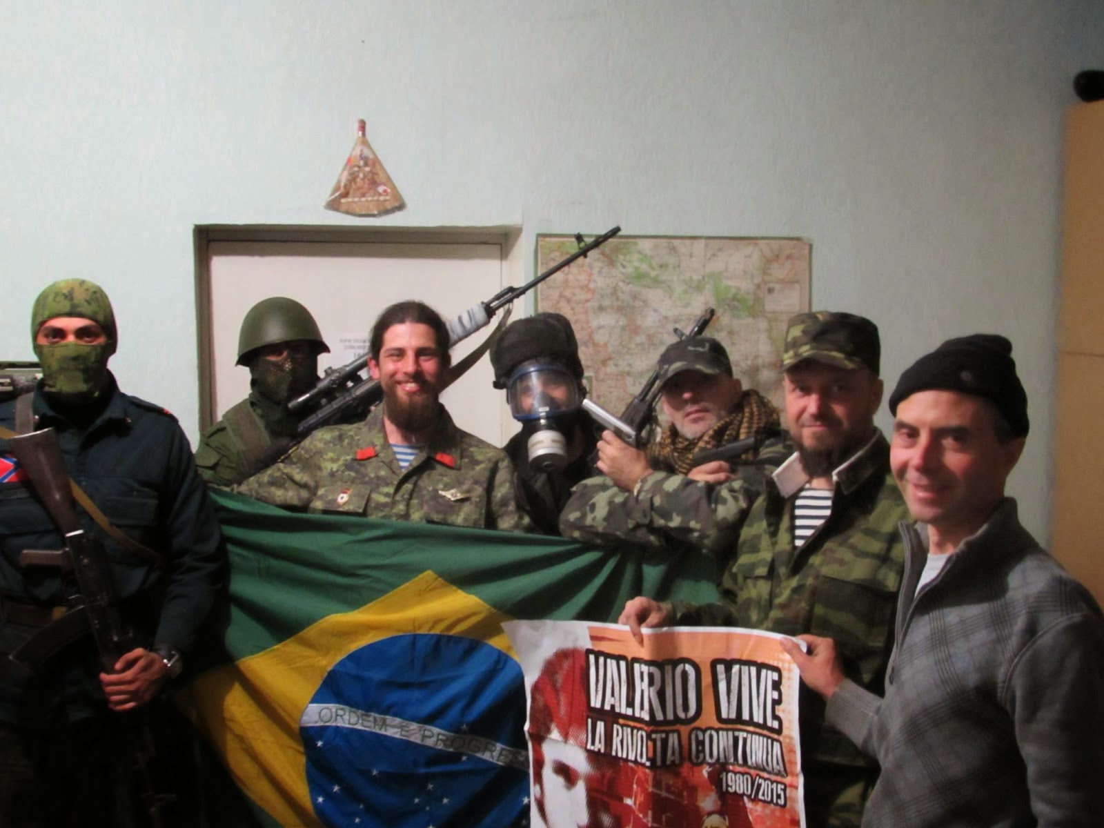 Rebels from "Prizrak"/Ghost unit posing with T-64BV tank, Eastern ...