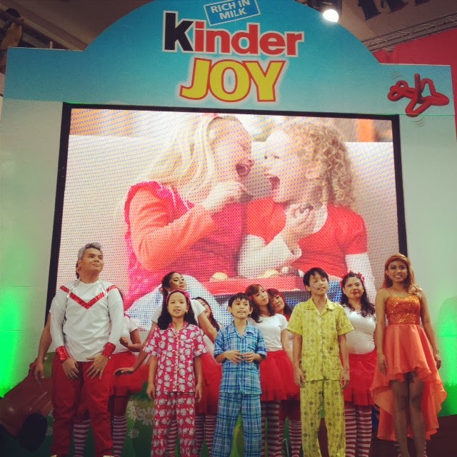 Mobile blog post: Kinder Joy Philippines launch at SM Moa