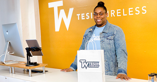 Entrepreneur Opens First Ever Black-Owned Prepaid Carrier Storefront
