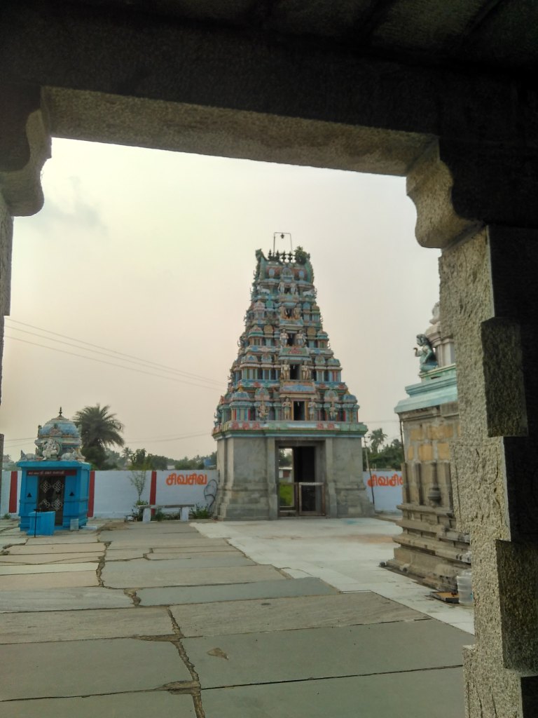 Tamilnadu Tourism: Aavundeeswarar Temple, Nemam, Thiruvallur
