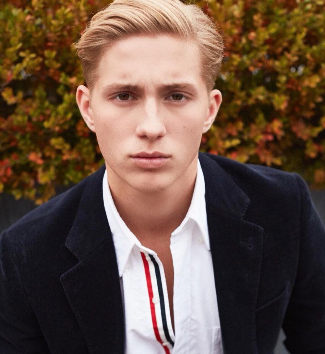 LA FAMILIA REAL GRIEGA: EL PRINCIPE CONSTATINO ALEXIOS CELEBRA SU 20 ...