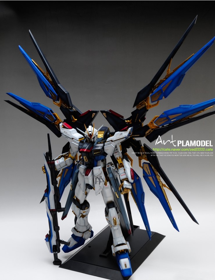GUNDAM GUY: PG 1/60 Strike Freedom Gundam - Painted Build