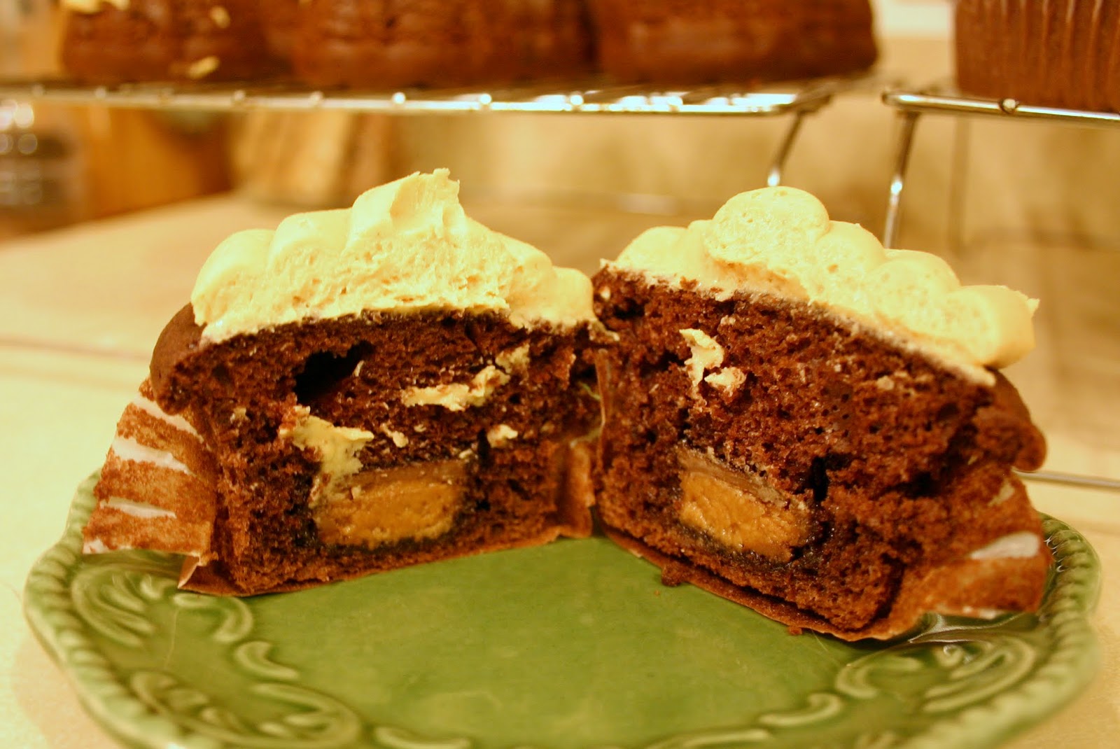 German Jello Salad: Mouthgasm (Devil's Food Reese's Peanut Butter Cup ...