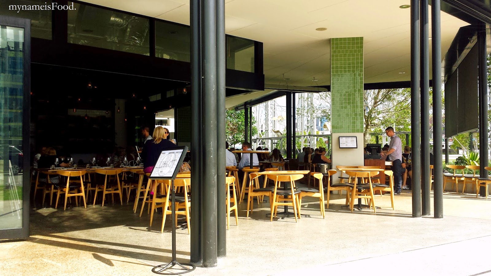 Hatch & Co., Gasworks Plaza, Newstead, Brisbane - my name is Food.