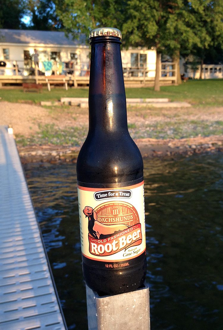 Steve's Root Beer Journal: Dachshunds Old Fashioned Root Beer