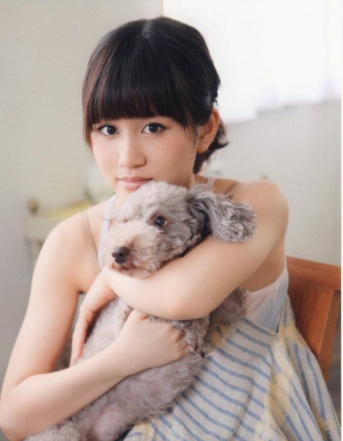 KEISMAGIC: Maeda Atsuko and her lovely children