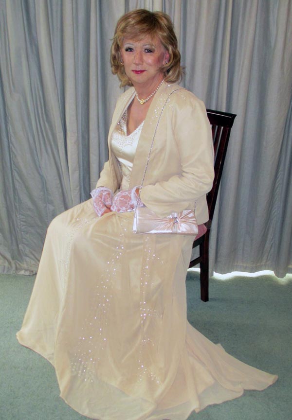 Femulate: Tricia's 2nd Favorite Photos (of Tricia!)