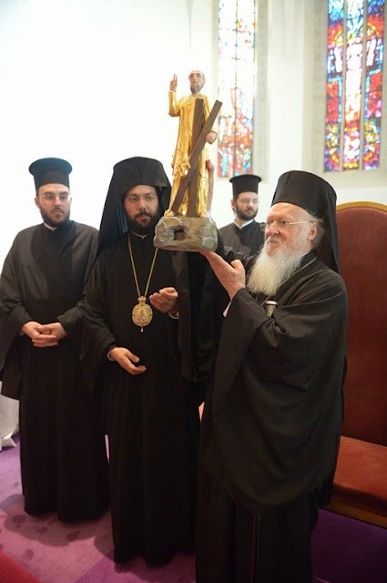 ΦΩΣ ΦΑΝΑΡΙΟΥ: Ο ΟΙΚΟΥΜΕΝΙΚΟΣ ΠΑΤΡΙΑΡΧΗΣ ΠΑΡΕΛΑΒΕ ΤΟ ΔΩΡΗΤΗΡΙΟ ΣΥΜΒΟΛΑΙΟ ...