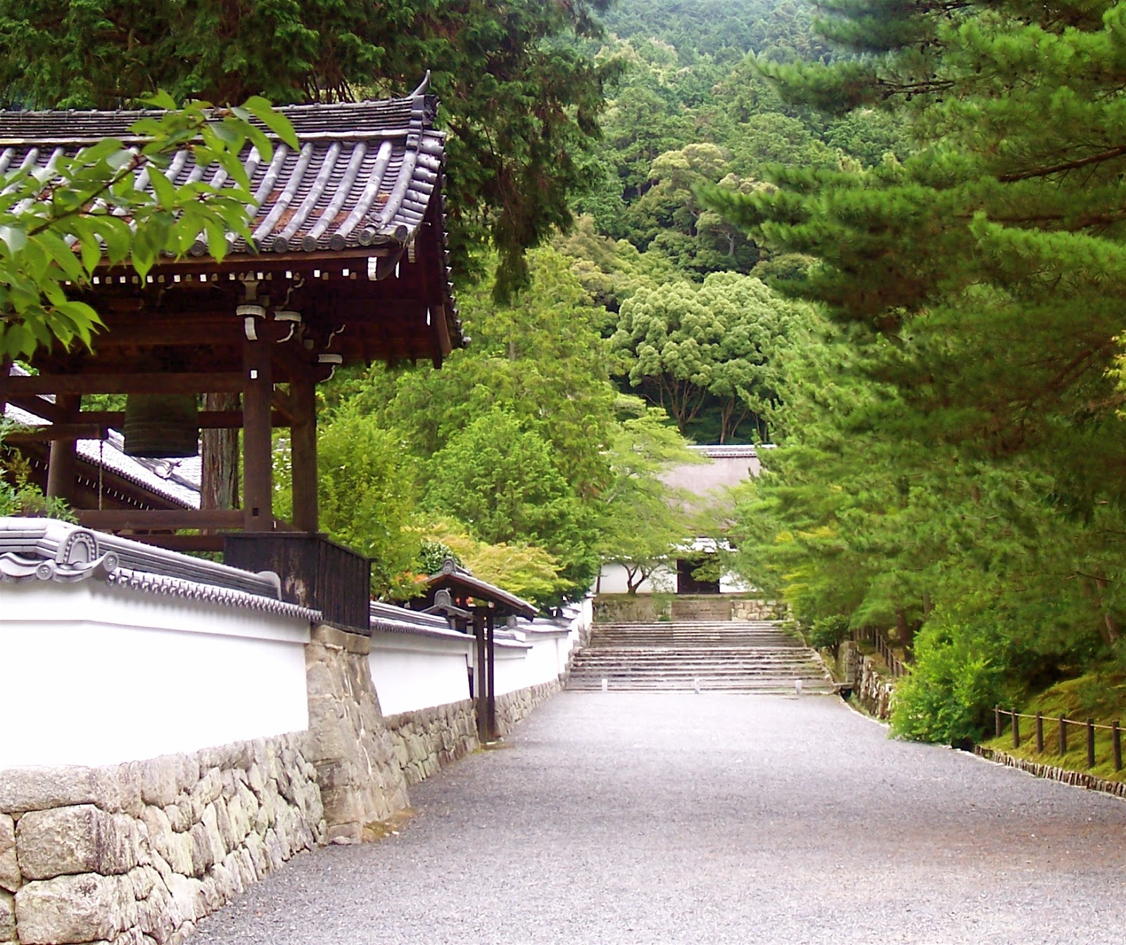 Japanese Zen Garden: Zen Path