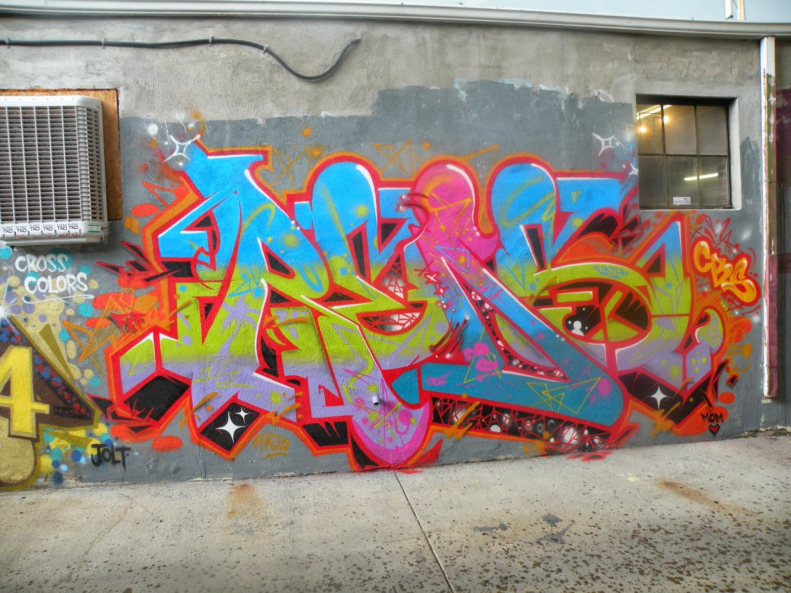 Turnip the Beet: Knocked the dust off my cans for a lil graffiti battle ...