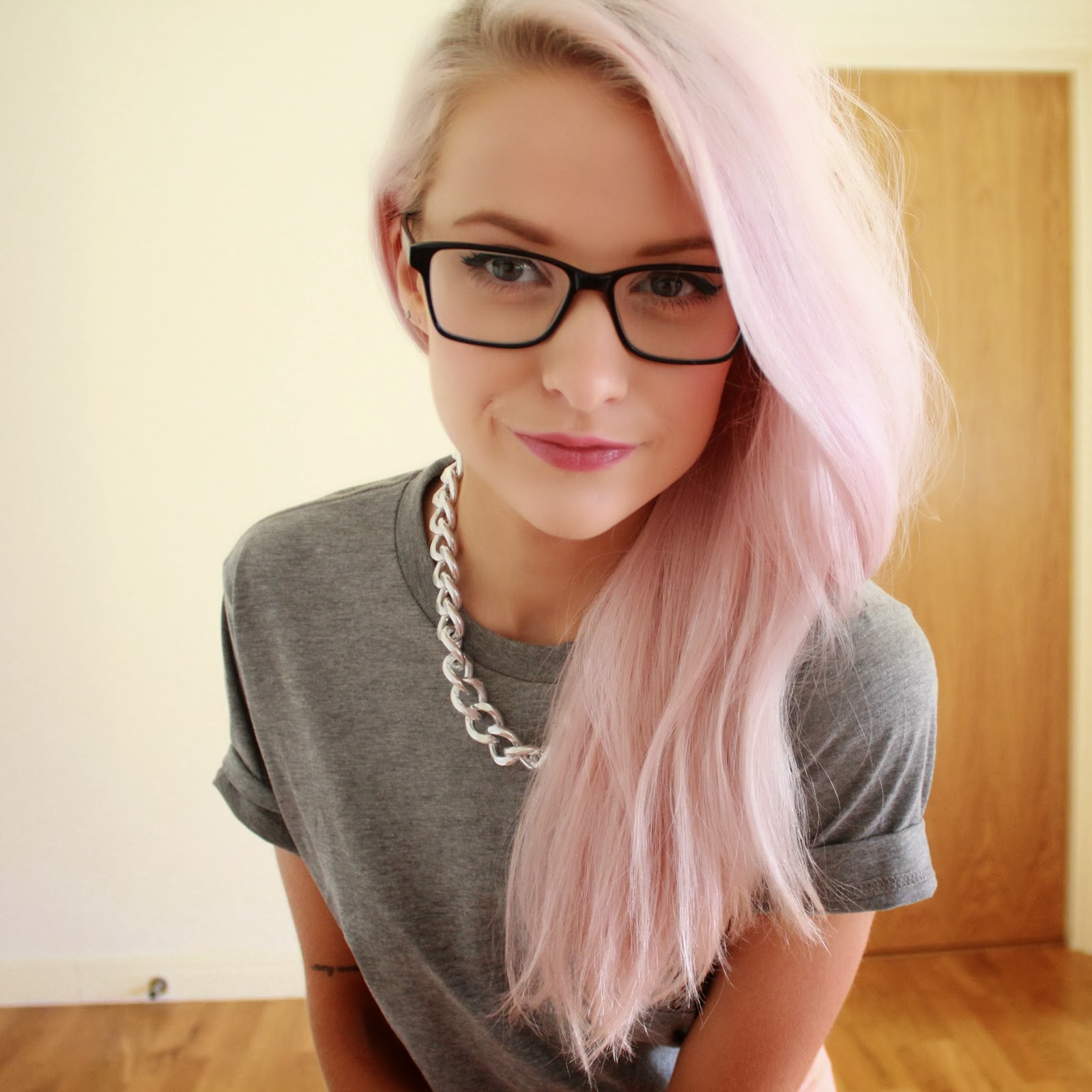 Pink Cheeks - Inthefrow