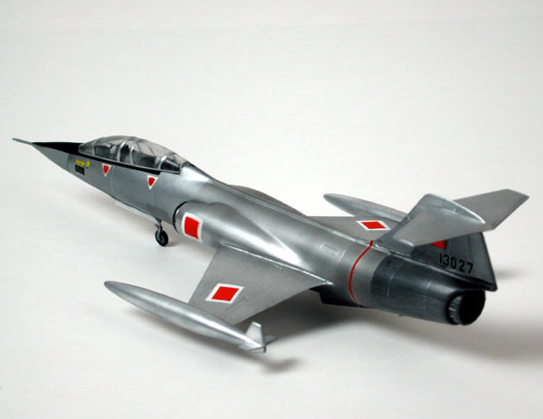 peykpapermodels: karton model ve plastik model farkı