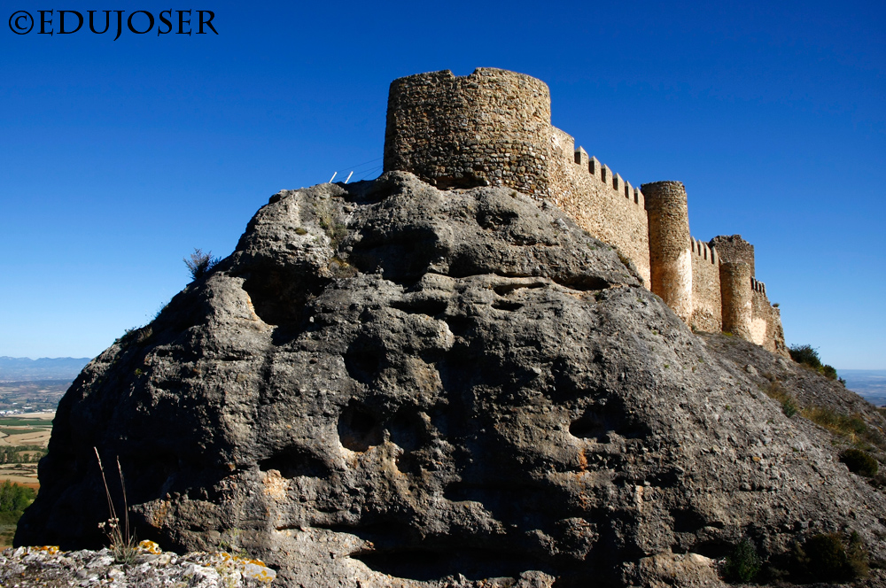 EDUJOSER: CASTILLO DE CLAVIJO (La Rioja)