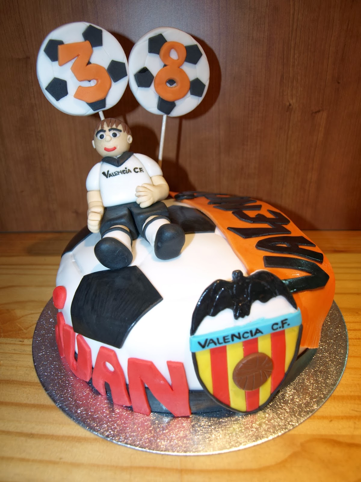 Dulces Molina: Tarta VALENCIA C.F.