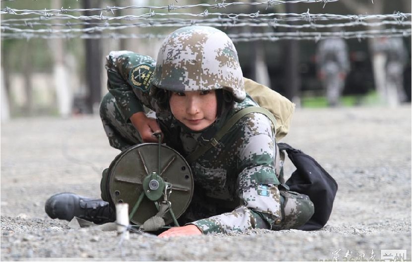 Chinese Military Radio: Women in PLA Communication Service