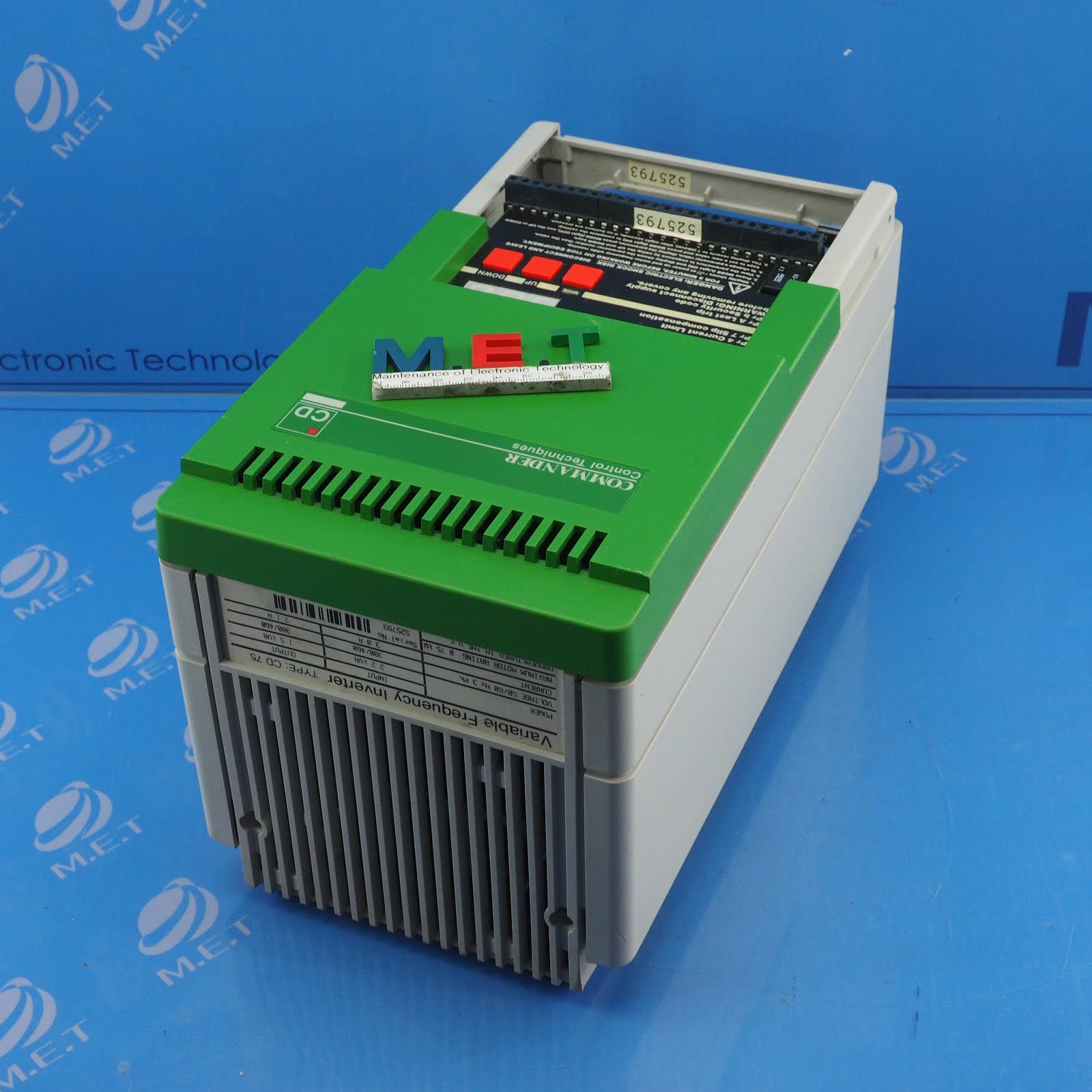 M.E.T Co.,ltd ☏+82-42-934-8257: [SERVO]CONTROL TECHNIQUES COMMANDER CD INVERTER CD 75/M.E.T