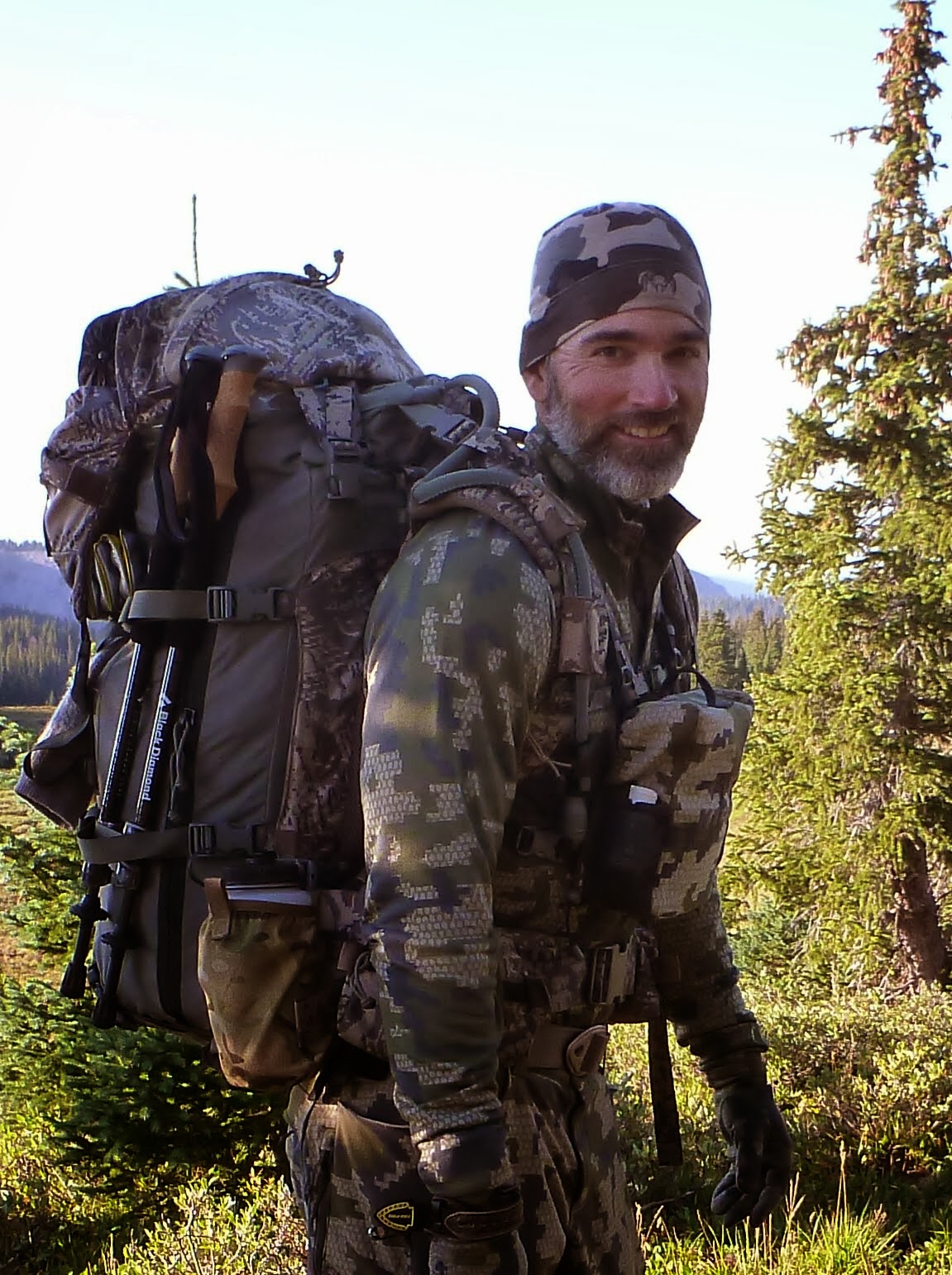 Mystery Ranch NICE Frame Load Lifter Comparison between Mystery Ranch ...