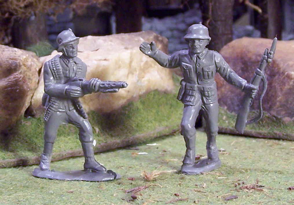 WWII Plastic Toy Soldiers: Lido - Toy Soldiers