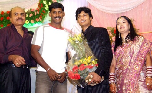 Actor Jeeva – Family and Marriage Photos | amazegallery