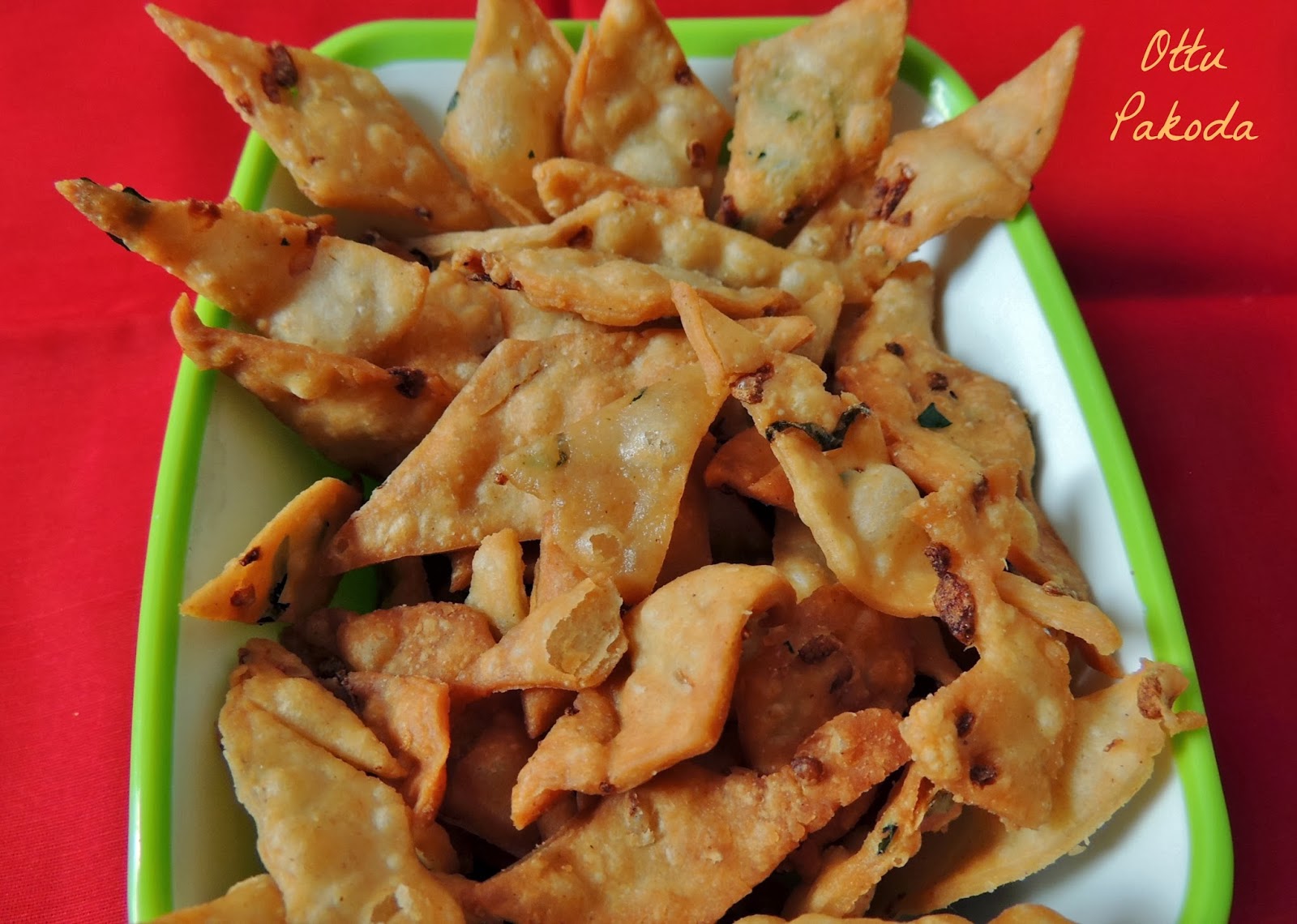 ViJo's Kitchen Corner: Ottu Pakoda/Diamond Pakoda/Aaram Number