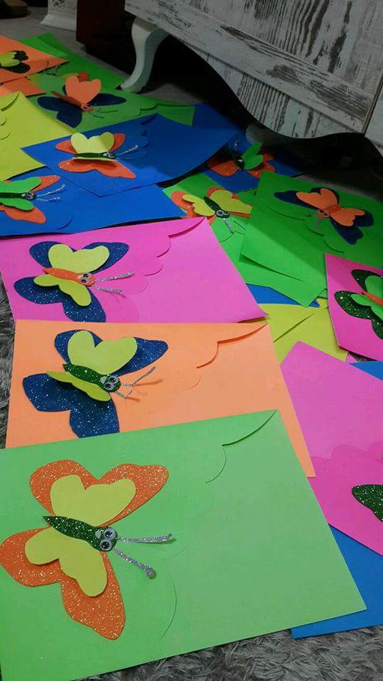 Mi Fiesta Creativa: Como decorar folders o carpetas de cartulina o cartón