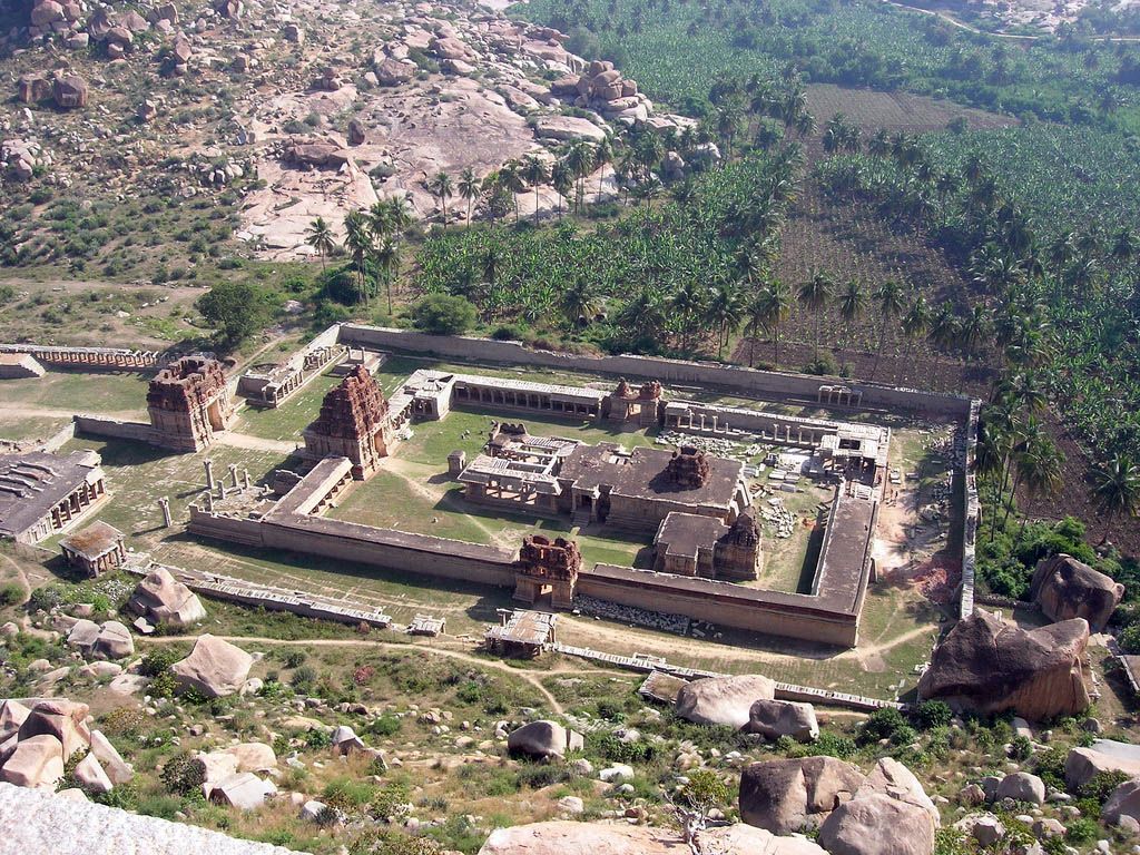 UnSeen Photos oF Hampi ~ way faring