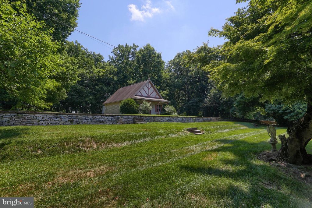 Sweet House Dreams: Spring Garden Farm, 1792 Victorian Farmhouse in ...
