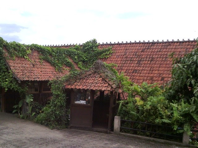 Selvy Erline: Wisata Kuliner Bandung : Lisung Restaurant