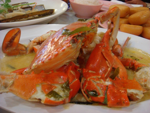 Eat-Play-Love-BoboTan Blog: Eat - Mellben Seafood Block 211 Lorong 8 ...