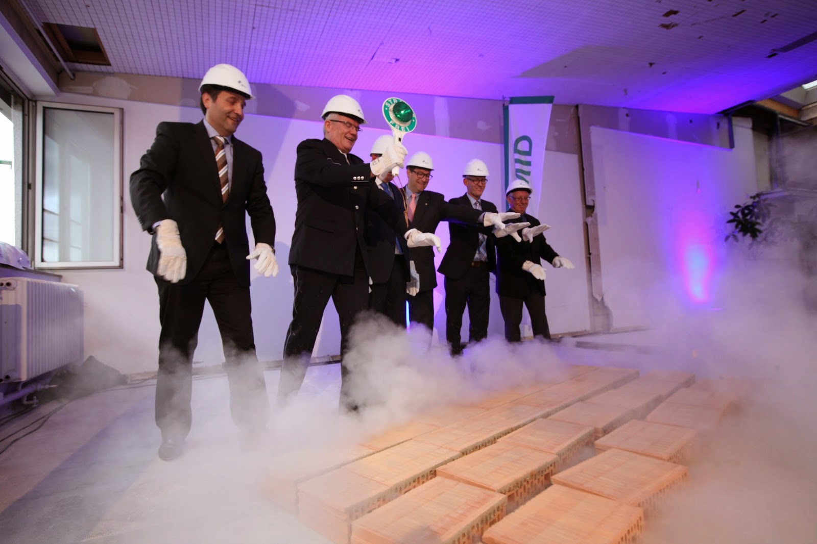 BEOS Blog: BEOS AG und Kriminalpolizei setzen Spatenstich in Ulm