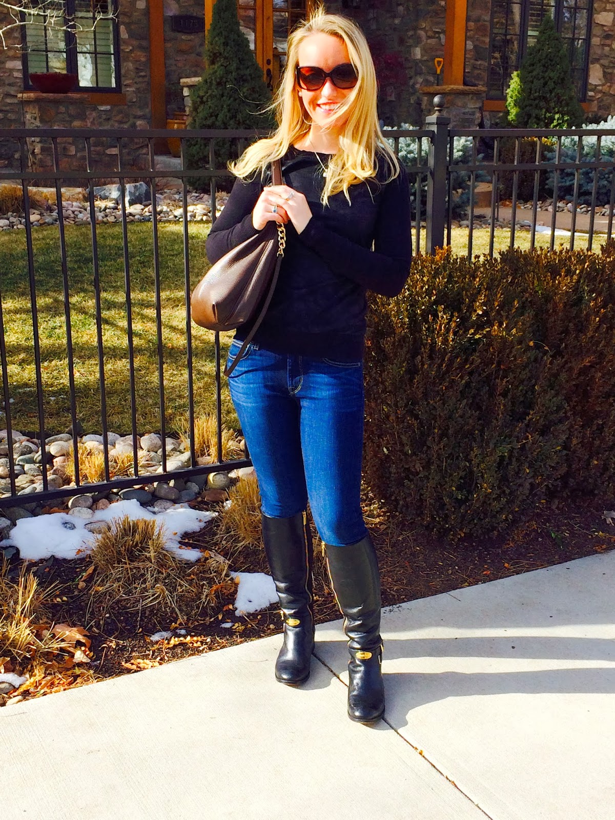 Panache Lifestyle: Jet Black.