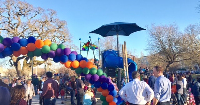 Windsor Town Manager's Blog: Windsor Town Green Playground Grand Opening!