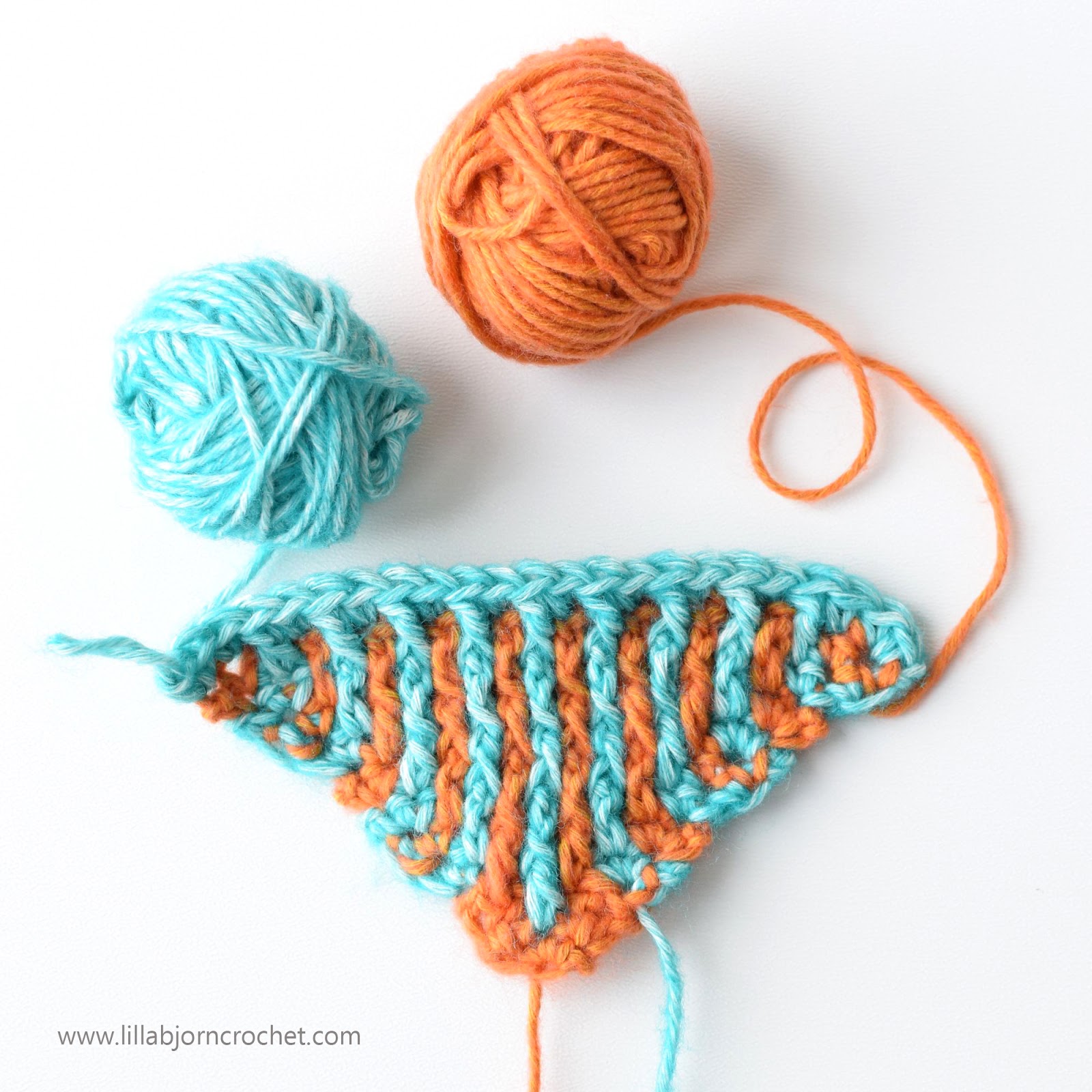 Brioche Crochet: how to make triangle shape (step-by-step tutorial ...