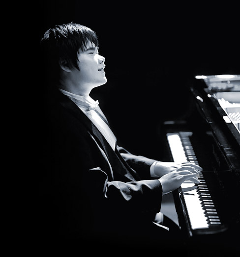 Debora's blog: Nobuyuki Tsujii, il domatore di Leviatani