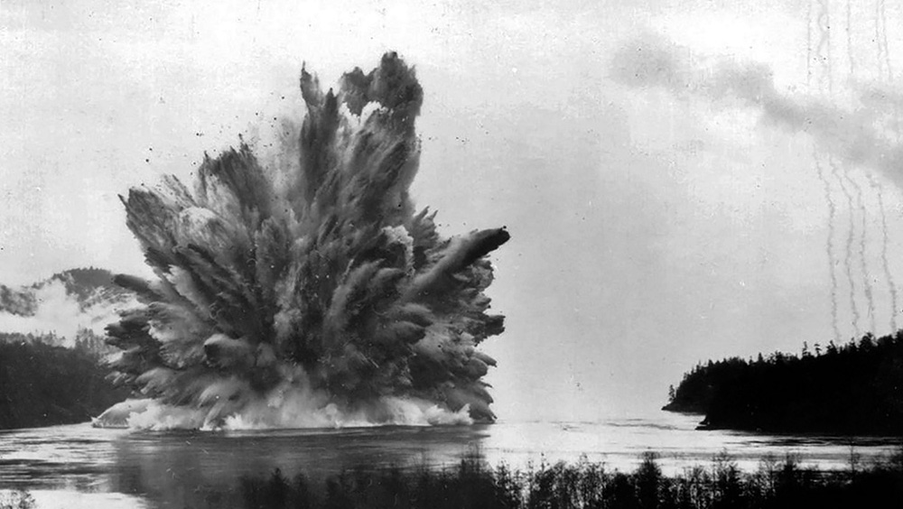 none: The Removal of Dangerous Ripple Rock in British Columbia